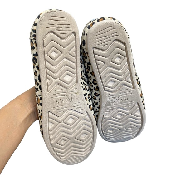Toms | Shoes | Toms Leopard Print Slipon Loafers Mules Animal Print ...